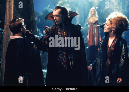 THE LITTLE VAMPIRE, Jonathan Lipnicki, Richard E. Grant, 2000, (c)New ...