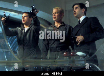 MINORITY REPORT, Tom Cruise, Colin Farrell, 2002. TM and Copyright ...