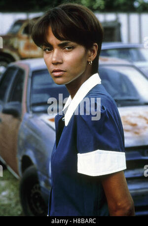HALLE BERRY "MONSTERS BALL" FILM PREMIER HOLLYWOOD LA USA 11 November ...