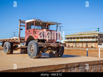 vintage 1940s Chevrolet Blitz outback mail truck at Mungerannie Station ...