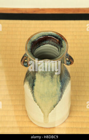 Asia, Japan, Kyoto. Vase Stock Photo - Alamy