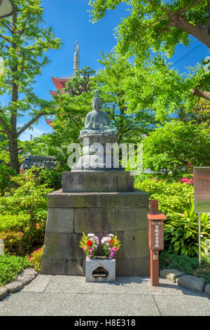 Japan Tokyo Buddha Stock Photo - Alamy