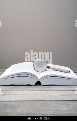 Concept of Seek Wisdom write on sticky notes isolated on Wooden Table ...