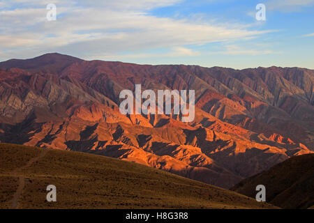 Hornocal - Hill of 14 Colors - Cerro de 14 Colores with sign for 4350 ...