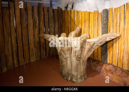 Cast replica of Seahenge prehistoric tree stump, King's Lynn museum ...