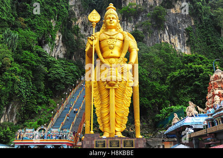 Lord Murugan Statue, Batu Caves, Malaysia Stock Photo: 333532434 - Alamy