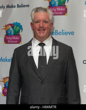 NEW YORK - NOVEMBER 14: Gregory Dann attends the premiere of Showtime's ...