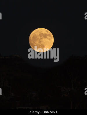Super moon over Laguna Beach, California, United States Stock Photo - Alamy