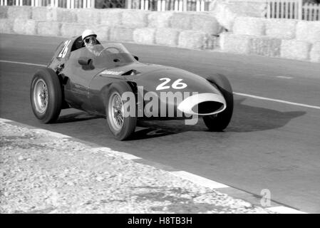 Motor Racing - Pescara Grand Prix - Stirling Moss - Italy Stock Photo ...