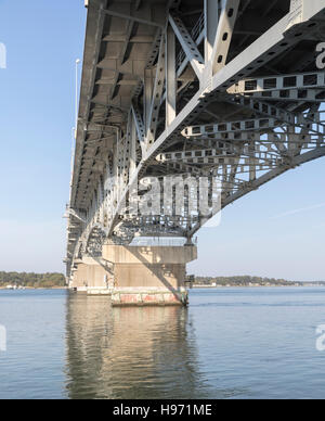 Coleman Memorial Bridge, Yorktown, Virginia, USA Stock Photo - Alamy