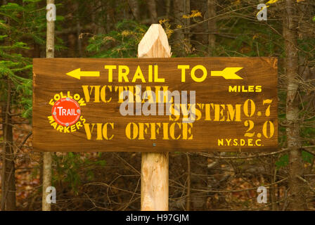 Trail sign, Camp Santanoni State Historic Area, Adirondack Forest ...