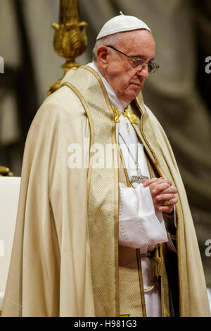 Vatican City, Vatican. 19th Nov, 2016. Pope Francis elevated 17 Roman ...
