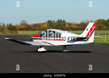 Robin DR-400-180 Regent cockpit instrument-panel with early generation ...