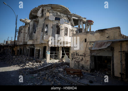 Bashiqa, KURDISTAN, IRAQ. 20th Nov, 2016. The Yazidi town of Bashiqa is ...
