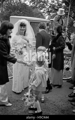 Hochzeit des deutschen Volksschauspielers Edgar Bessen mit Heidi Koehn ...