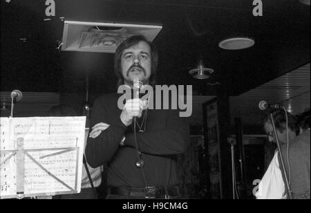 Deutscher Sänger und Songschreiber Kunt Kiesewetter, Deutschland 1970er ...