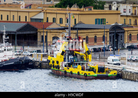 Offshore supply ship Ievoli Red docked in Messina, Sicily Stock Photo ...