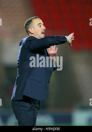 England Women manager Mark Sampson during a training session at ...