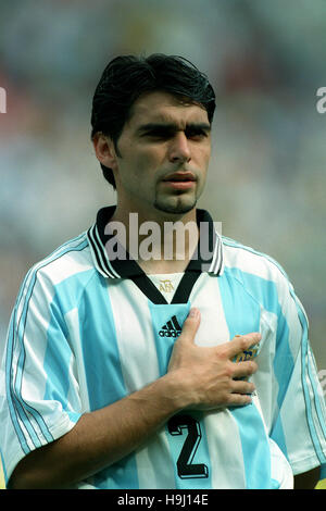 ROBERTO AYALA ARGENTINA & NAPOLI 25 June 1998 Stock Photo - Alamy