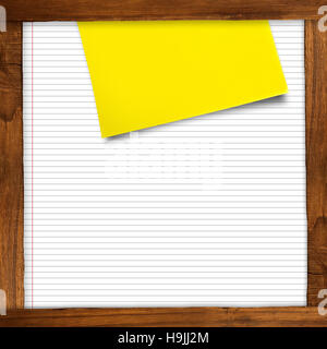 Composite image of sticky note with grey paperclip Stock Photo - Alamy