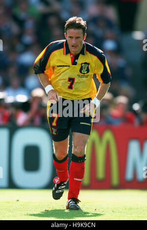 KEVIN GALLACHER SCOTLAND & BLACKBURN ROVERS FC 02 July 1998 Stock Photo ...