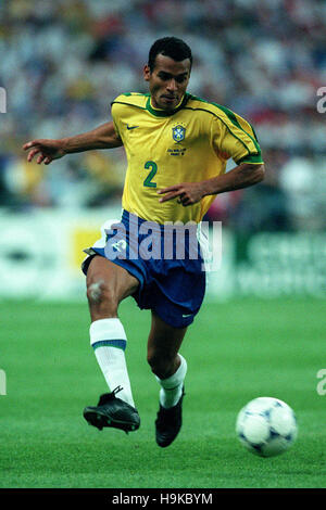 CAFU BRAZIL & AS ROMA 12 July 1998 Stock Photo - Alamy