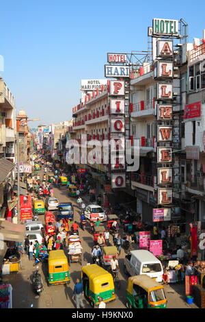 Street scene at Main Bazar Paharganj, New Delhi, India Stock Photo - Alamy