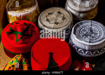 colorful moroccan hats Stock Photo - Alamy