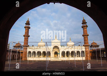 Moti Masjid, Bhopal, Madhya Pradesh, India. Moti Masjid built by ...
