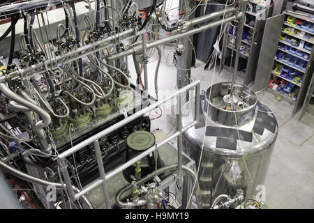 Experiments at the Antiproton Decelerator (AD) hall at CERN, the ...