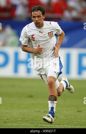MAREK JANKULOVSKI CZECH REPUBLIC & AC MILAN STADE DE GENEVE GENEVE ...