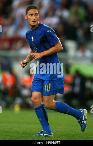 FRANCESCO TOTTI ITALY & AS ROMA WORLD CUP HANNOVER GERMANY 12 June 2006 ...