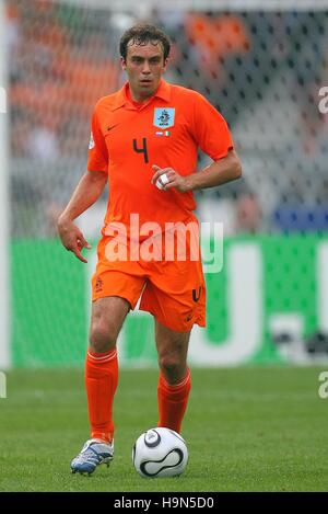 JORIS MATHIJSEN HOLLAND & AZ ALKMAAR WORLD CUP STUTTGART GERMANY 16 ...
