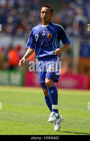 HIDETOSHI NAKATA JAPAN & BOLTON WANDERERS FC RESPUBLIKANSKYI STADIUM ...