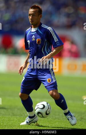 HIDETOSHI NAKATA JAPAN & BOLTON WANDERERS FC WORLD CUP NUREMBERG ...