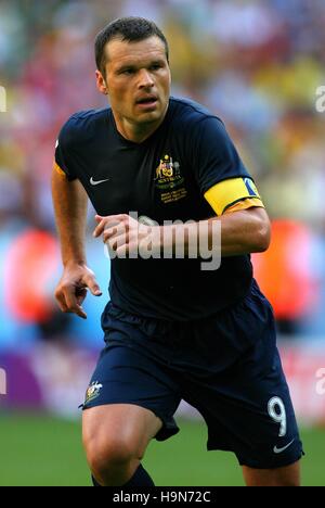 MARK VIDUKA AUSTRALIA & MIDDLESBROUGH FC WORLD CUP MUNICH GERMANY 18 ...