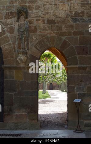Monasterio de Veruela / Veruela Abbey, Aragon, Spain - Refectory ...