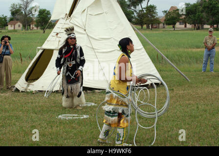 Star and Dallas perform a hoop dance at Badlands National Park ...