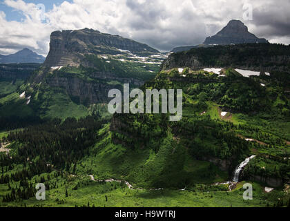 Heavy Runner Mountain Green Stock Photo - Alamy