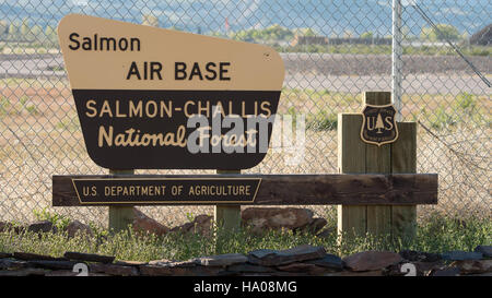 The USDA Forest Service conducts specialized aerial firefighter rope ...