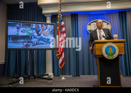 LT. General Russel L. Honor, US Army (Ret), visits the USDA Jamie ...