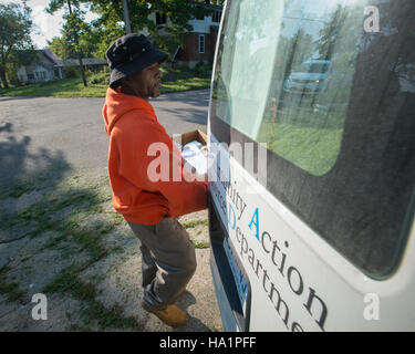 The USDA’s Emergency Food Assistance Program (TEFAP) aids food ...