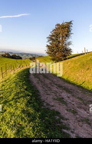 The Anza Trail, part of the Juan Bautista de Anza National Historic ...