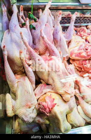Whole big raw chicken for cooking Stock Photo - Alamy