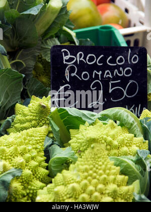 Rome, Market, Broccoli Stock Photo - Alamy