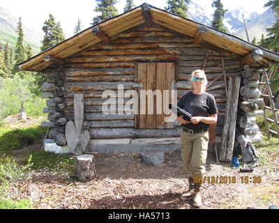alaskanps 27376390274 Risk Assessment Weisser Cabin Stock Photo - Alamy