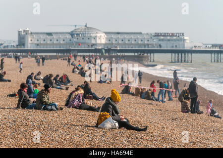A bright spring morning on Brighton beach Stock Photo - Alamy