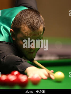 Rod Lawler in action against Mark Allen during day five of the Betway ...