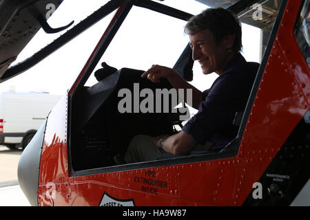 Secretary Jewell visits the fire operations in Northern California ...