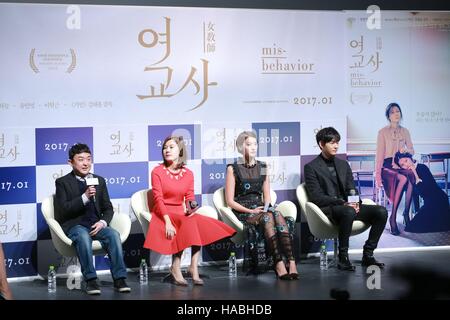 Seoul, Korea. 29th Nov, 2016. Kim Ha Neul, Won-geun Lee and In-yeong Yu ...